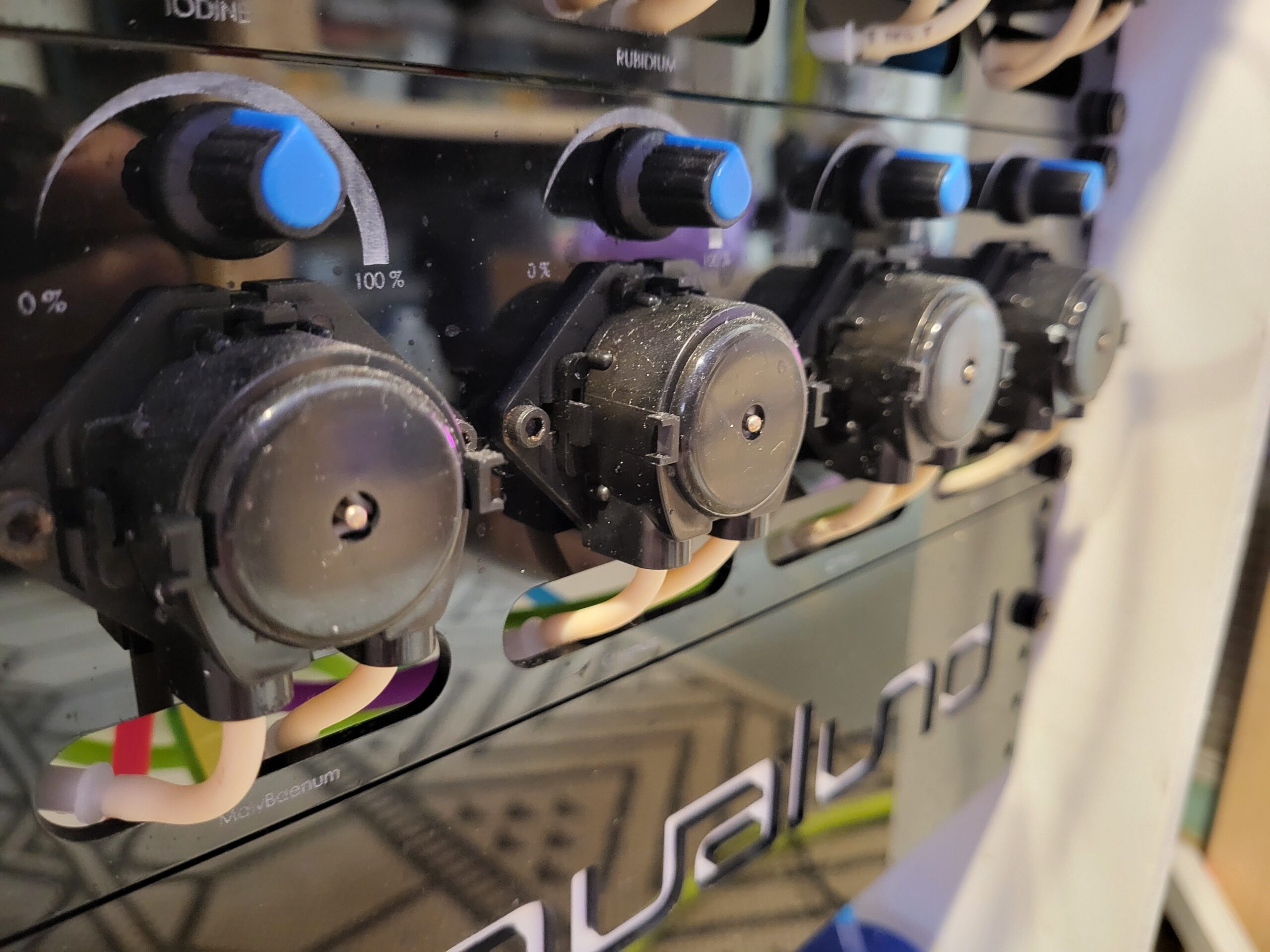 Hydros 0-10V DIY Dosing Pump Array Plans - Aqualund